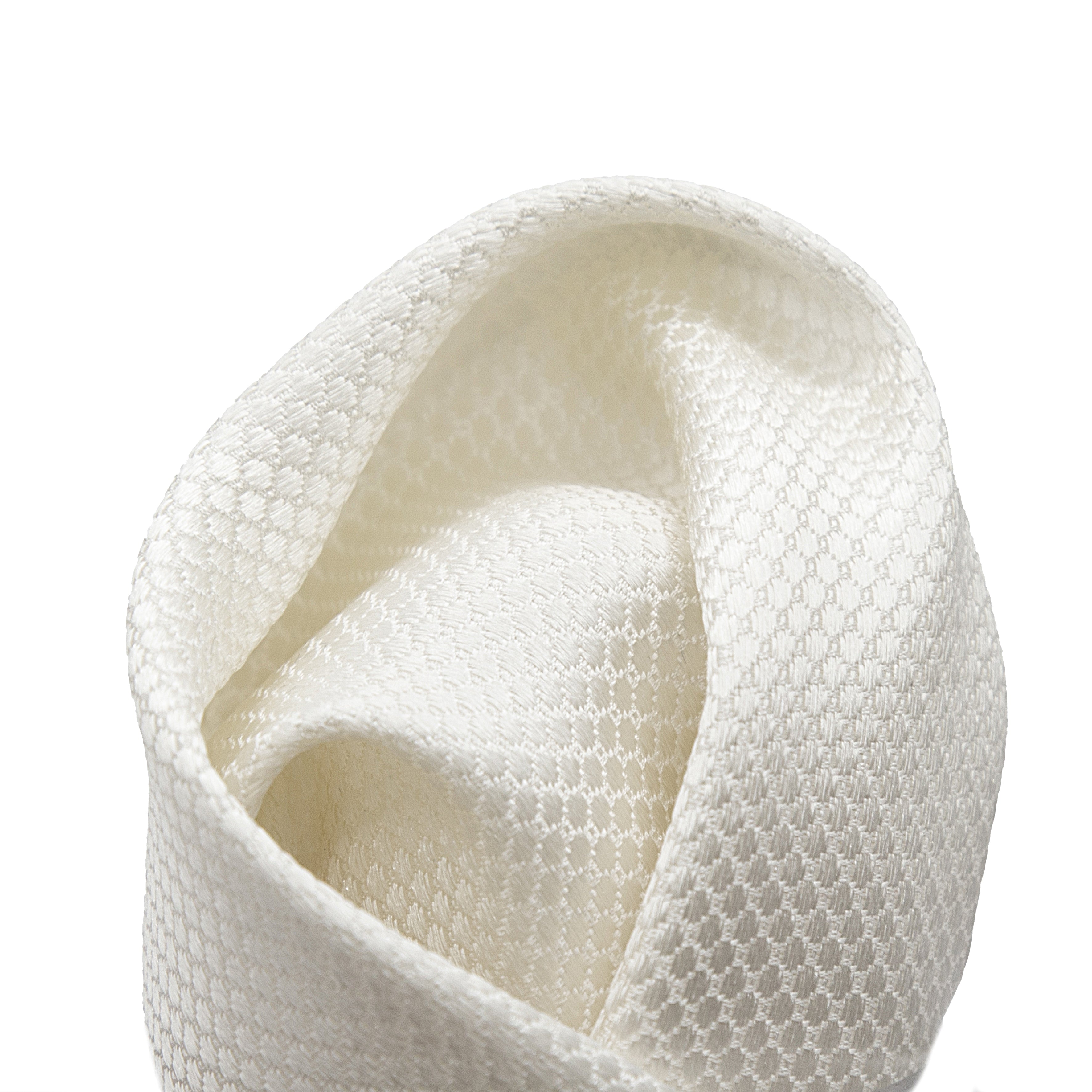Off White Pure Silk Textured Square Weave Pocket Square – Mr Robinson